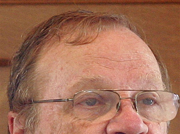 Justice refuses to oust judge in murder case | The Blade