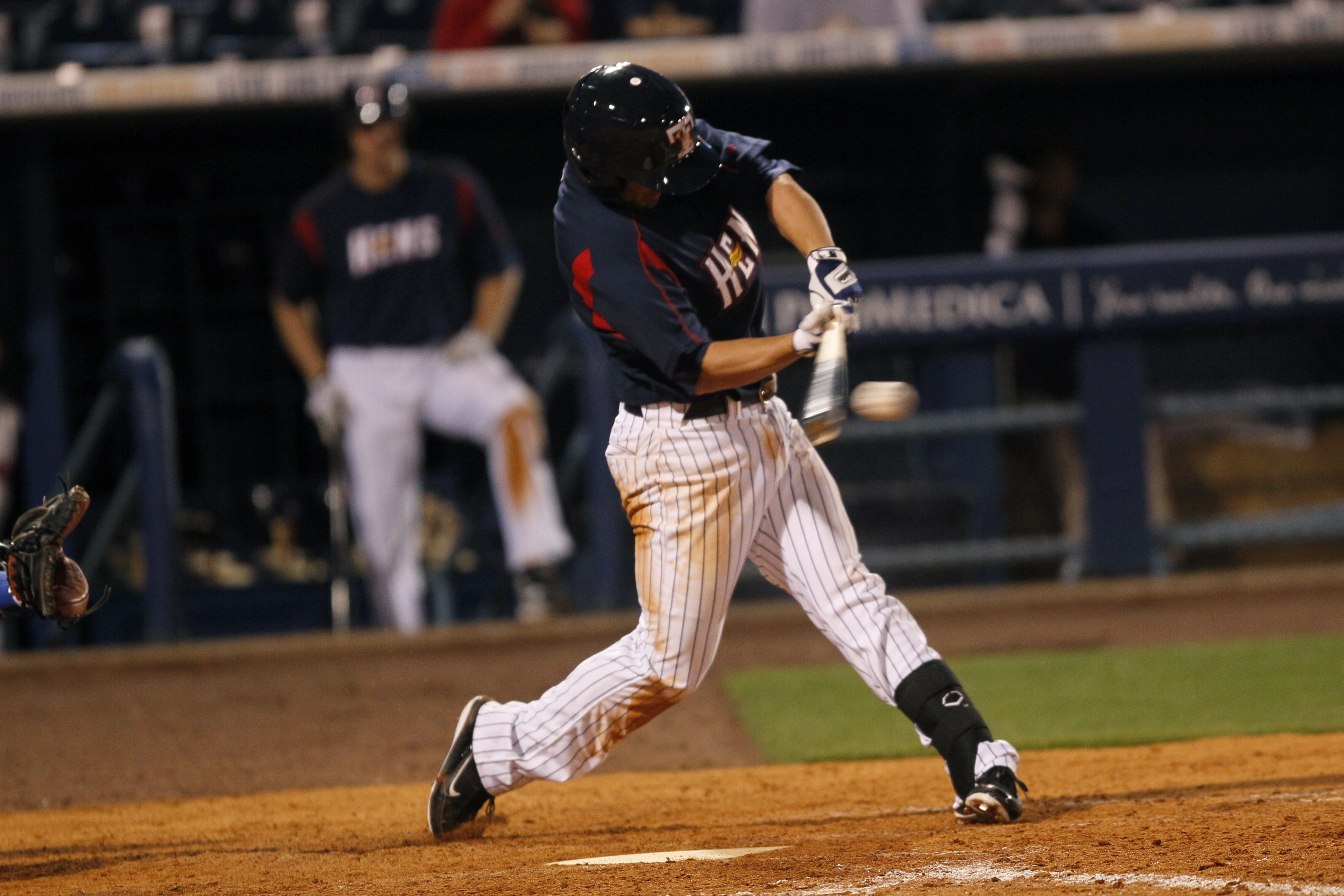 Hens’ Raburn contributes to 5-2 victory - The Blade