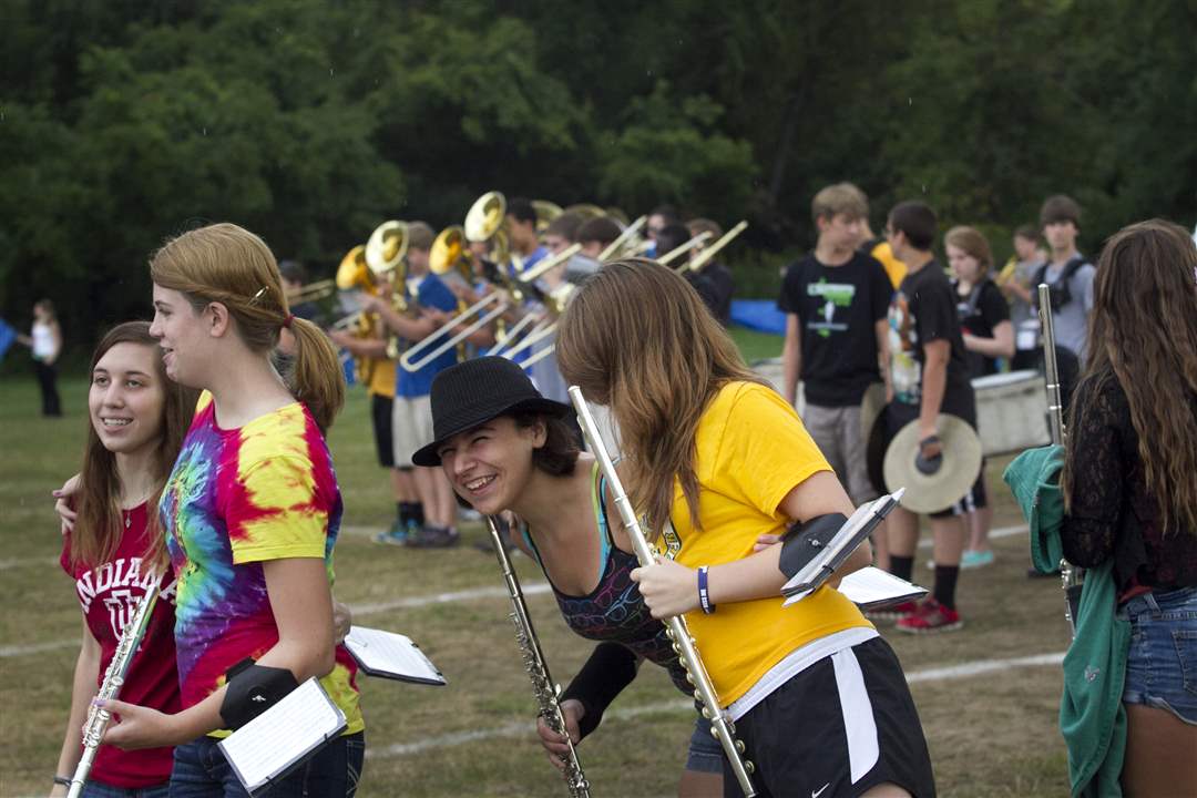 Northview Marching Band Practice - The Blade