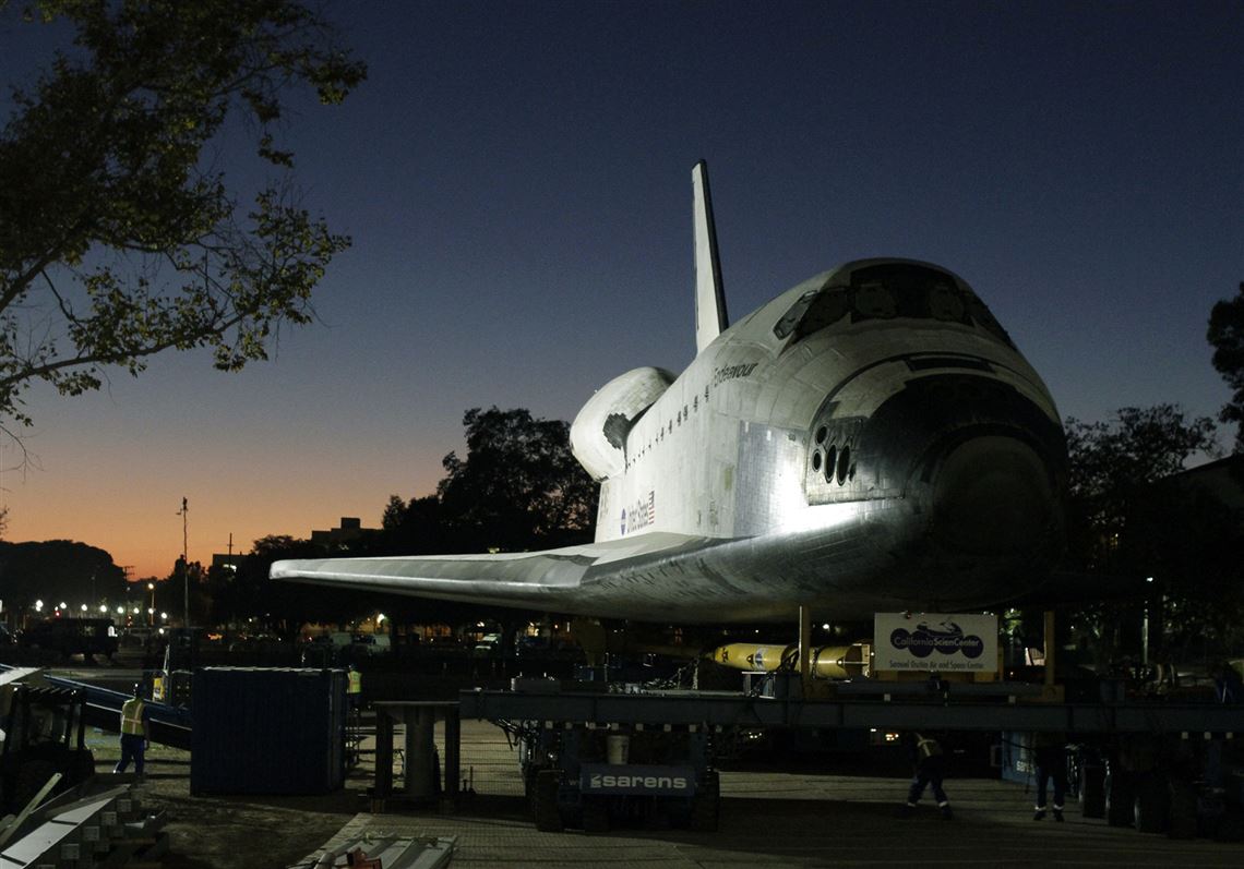 Moving Space Shuttle