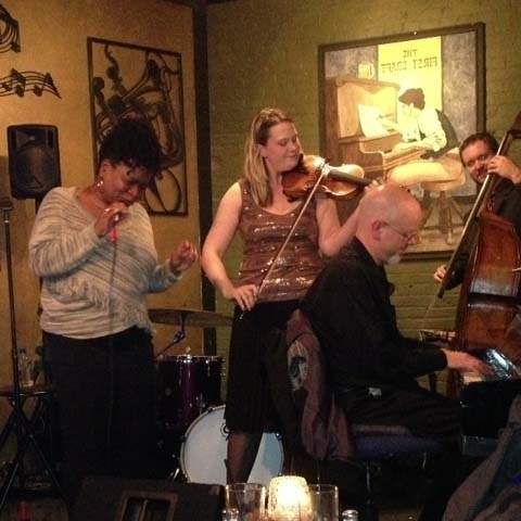 Jazz Connections 12-29 - The Blade