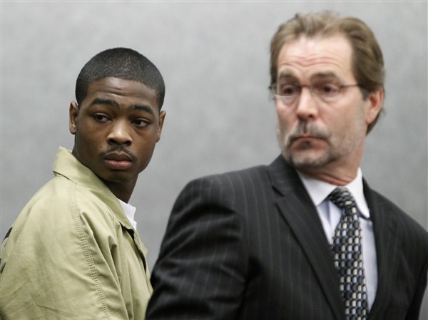 Teen sentenced to 11 years for killing 1, injuring another | The Blade