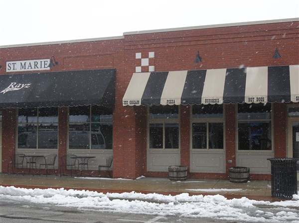 Spotlight: Rayz Cafe | The Blade