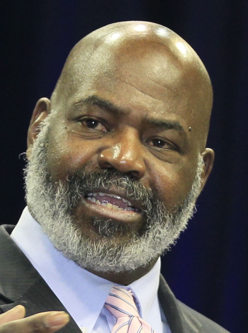 Mayor urges Toledo City Council on public safety issues - The Blade