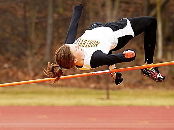 Pendleton sweeps at UT invitational | The Blade