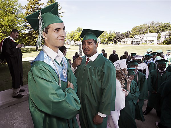 TPS begins graduation week for 7 high schools | The Blade