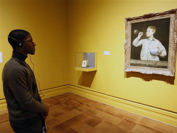 Art museum adjusts hours to attract younger crowd | The Blade