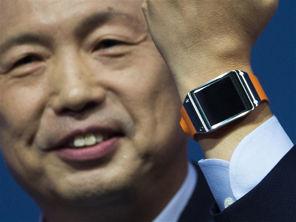 Samsung unveils new smartwatch that makes calls | The Blade