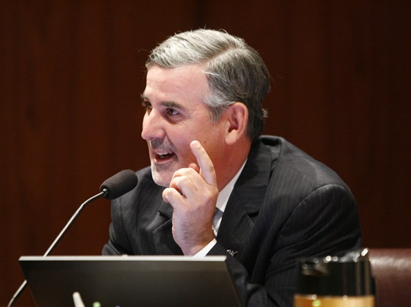 City council looks at charter changes | The Blade