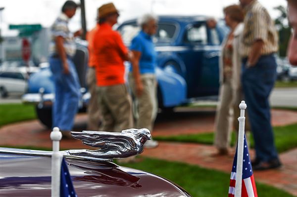Taylor Cadillac hosts car show - The Blade