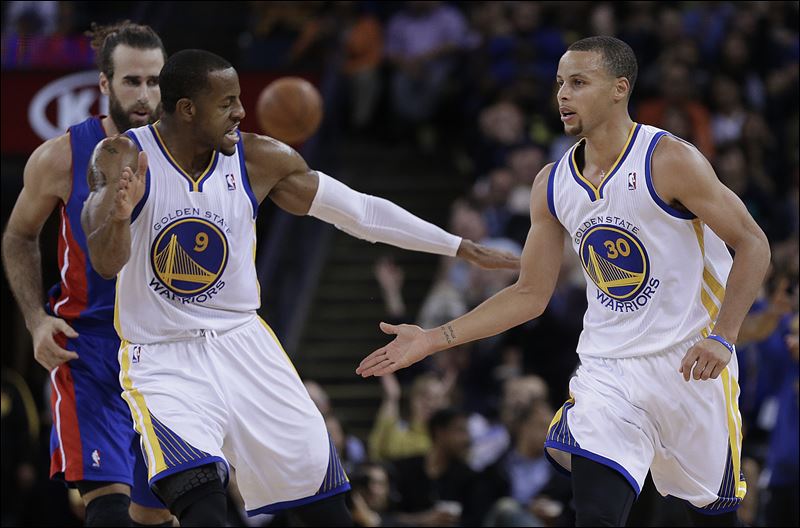 Golden State Warriors Uniforms 2016