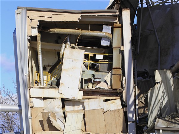 Omaha police say 2 people killed, 10 hurt in plant explosion, all other ...