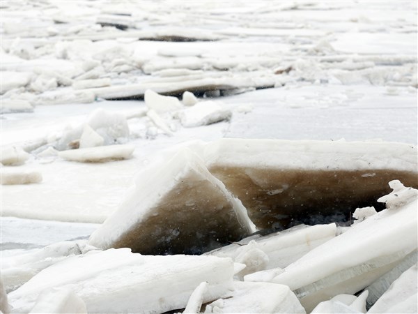 Ice jams on several NW Ohio rivers prompt flood warnings | The Blade