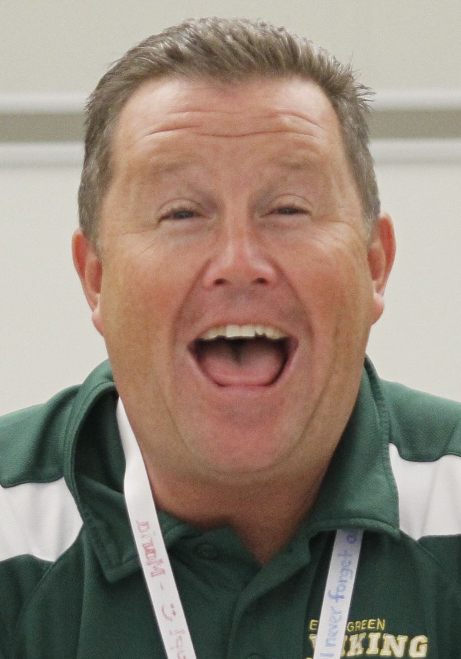 Teacher of the month: Chris Lyons - The Blade