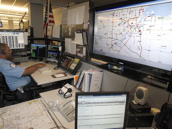 911 operators get pay, benefits boost | The Blade