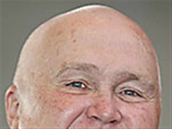 Reinbolt cited for running red light | The Blade