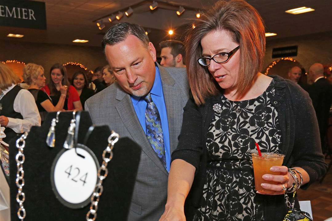 Lourdes Luminations 2014 - The Blade