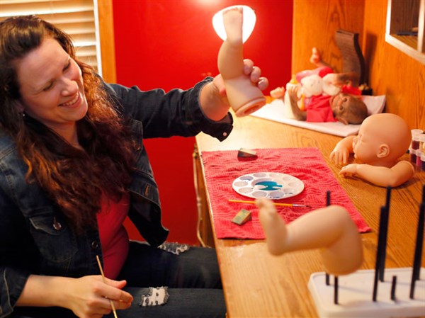 Doll-maker’s creations are lifelike replicas | The Blade