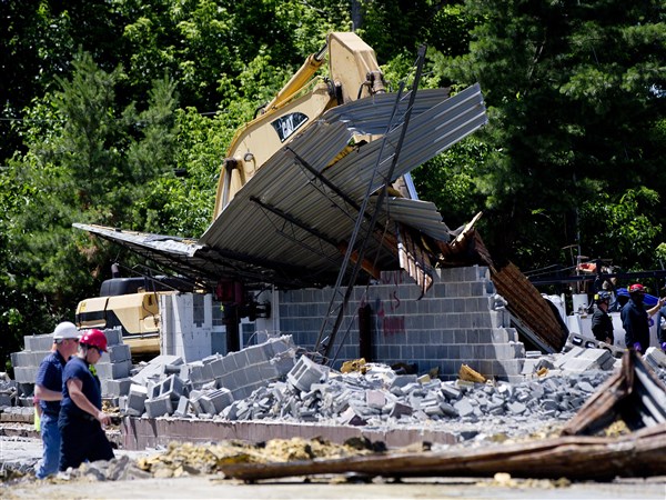 Building collapse at former Blockbuster store site in New Jersey kills ...