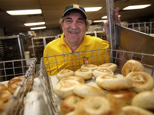 Barry Greenblatt, founder of Barry Bagels, dies at 65 | The Blade