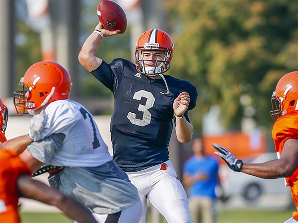 Knapke getting into rhythm as starting QB | The Blade