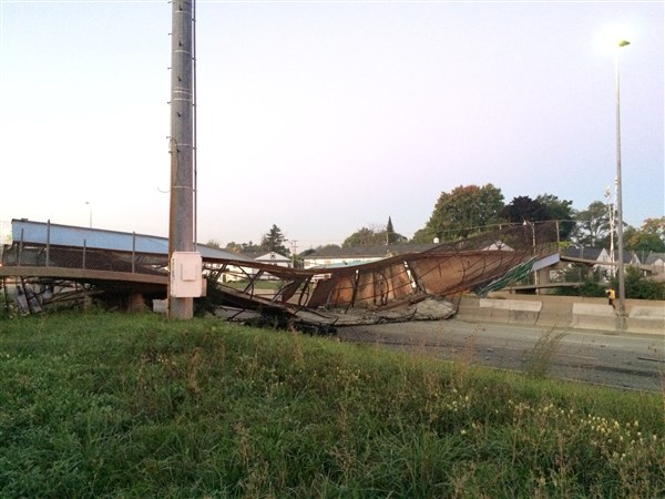 Police: Driver dies after Michigan bridge collapse | The Blade