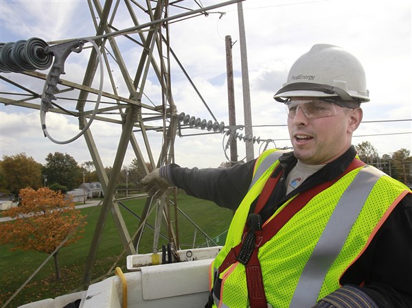 Toledo Edison switches on course to train line workers | The Blade