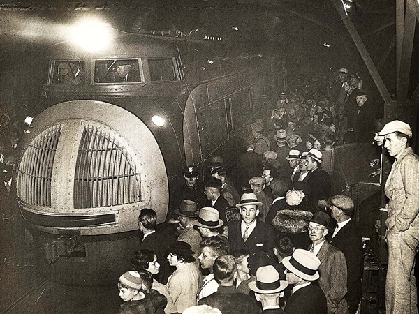 Record-breaking ‘bullet’ train shoots through Toledo | The Blade