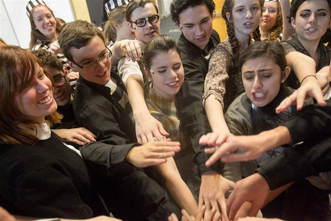 Northview rehearses All Shook Up - The Blade