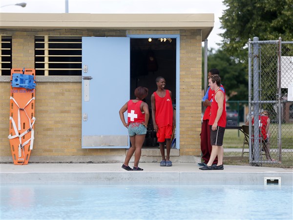 City council, mayor fight over pools | The Blade