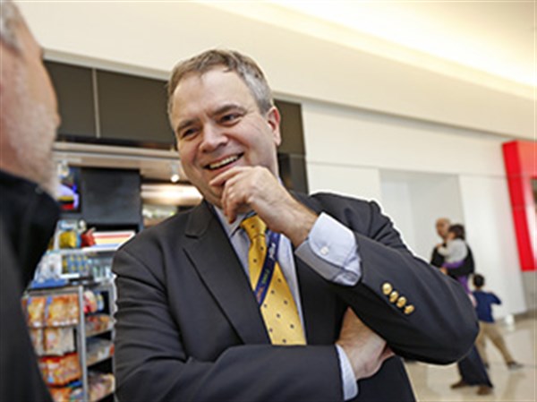 JetBlue CEO battles to appease passengers, investors | The Blade