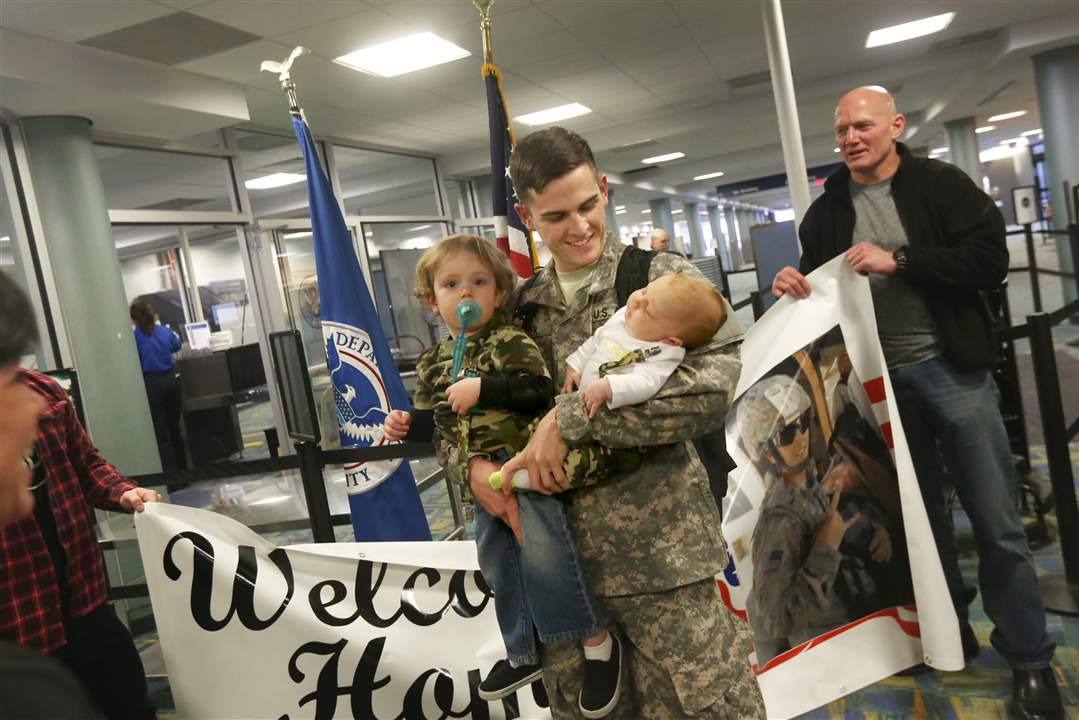 Troops return to Ohio from Afghanistan - The Blade
