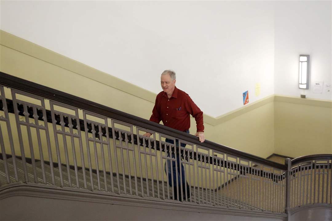 Moving it at TPS Walk the Halls - The Blade