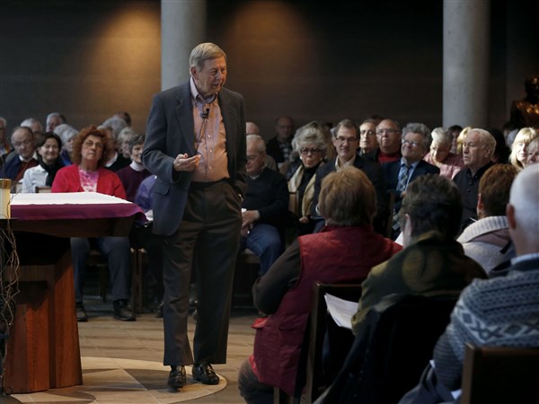 Toledo priest James Bacik a power hitter on lecture circuit | The Blade