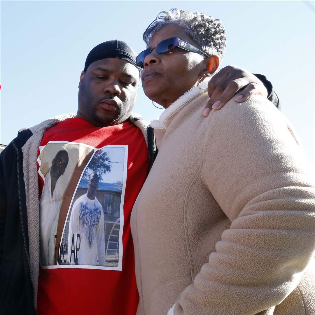 Pope family press conference - The Blade