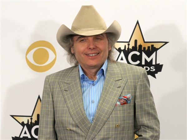 Dwight Yoakam leans on vintage for new album | The Blade