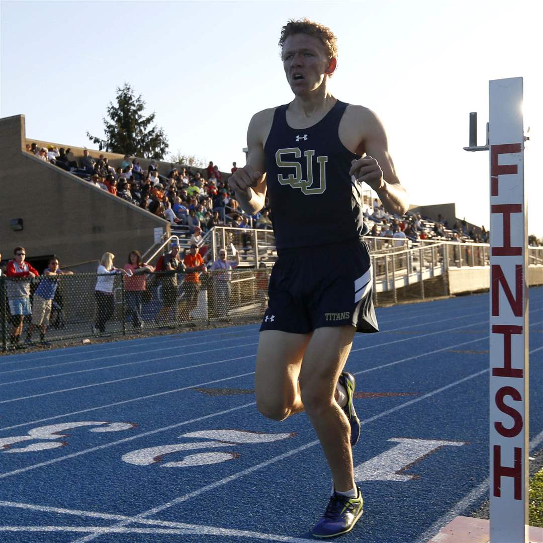 IN PICTURES: 2015 Knight Relays - The Blade