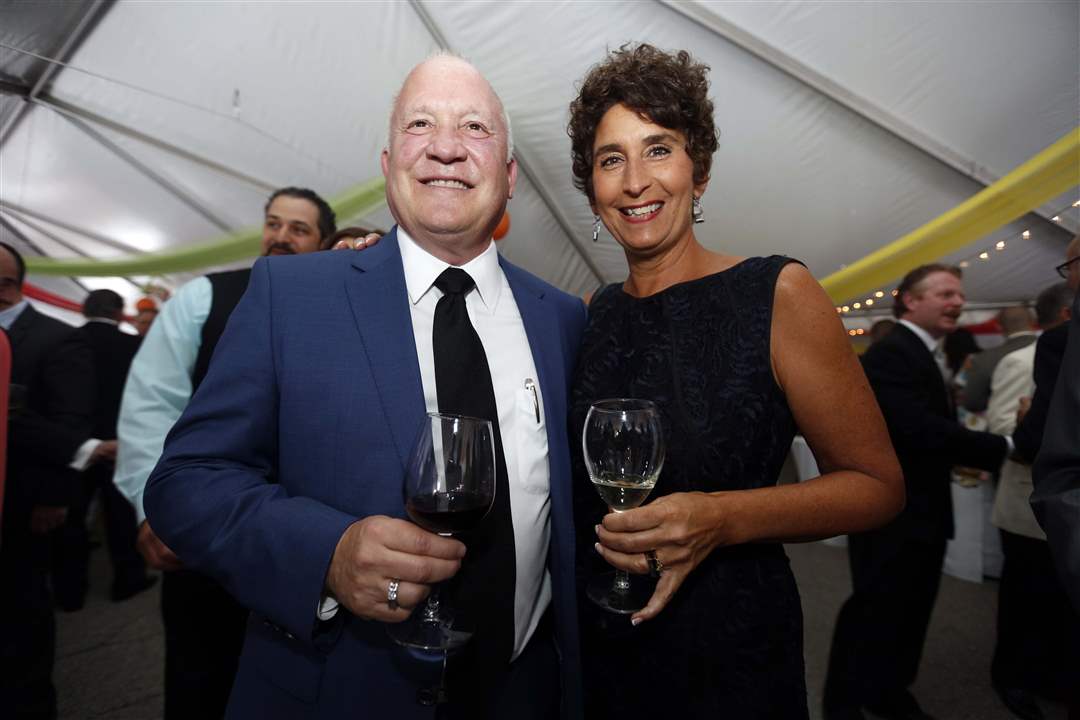 On the Town: 5/3 - The Blade