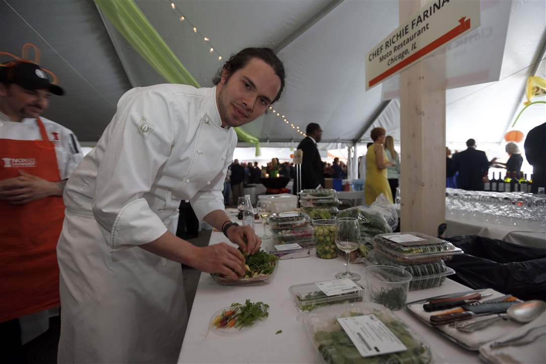 On the Town: 5/3 - The Blade