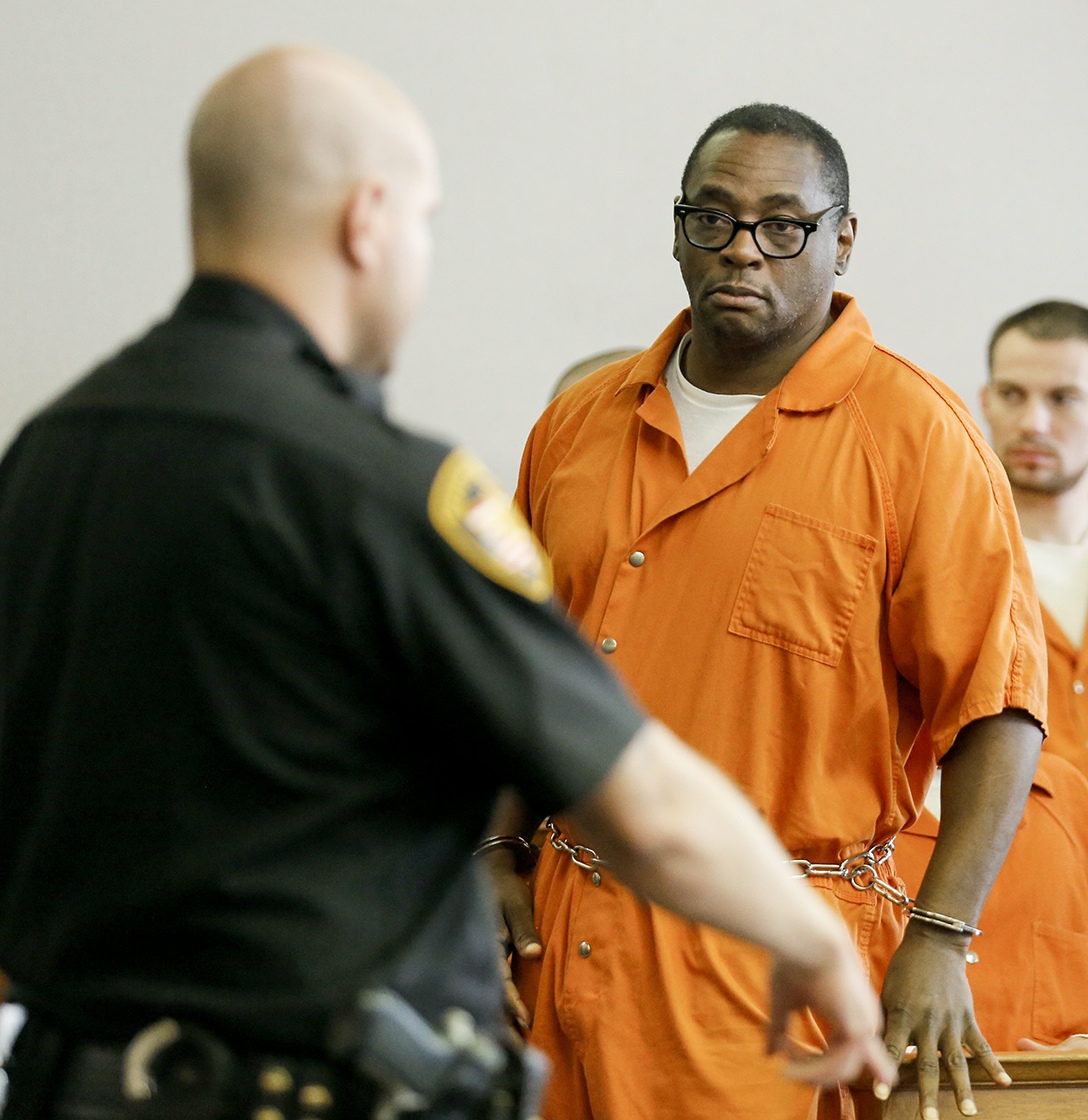 Bond set in prison beating death - The Blade