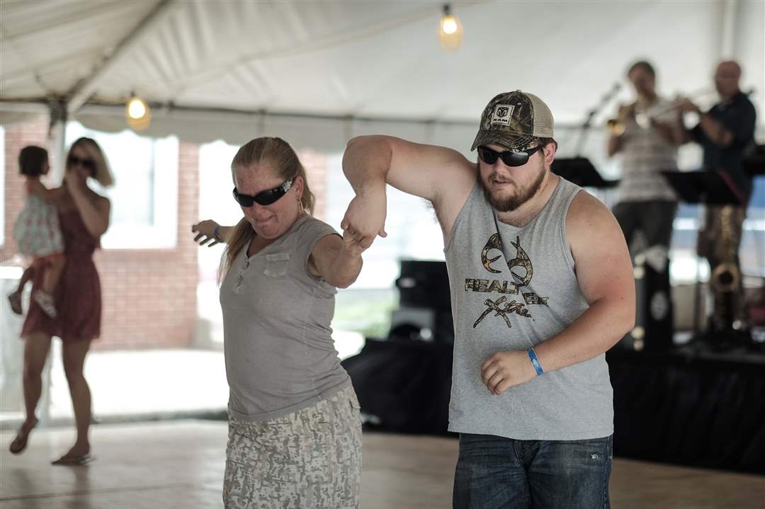2015 Lagrange Street Polish Festival - The Blade