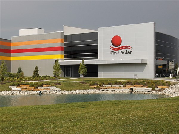 First Solar posts 86 percent profit drop | The Blade