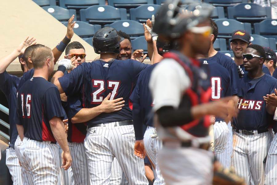 IN PICTURES: Hessman ties record, Hens beat Rochester - The Blade