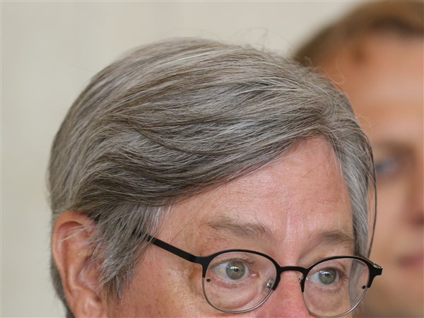 Lucas County commissioners back Clean Power Plan | The Blade