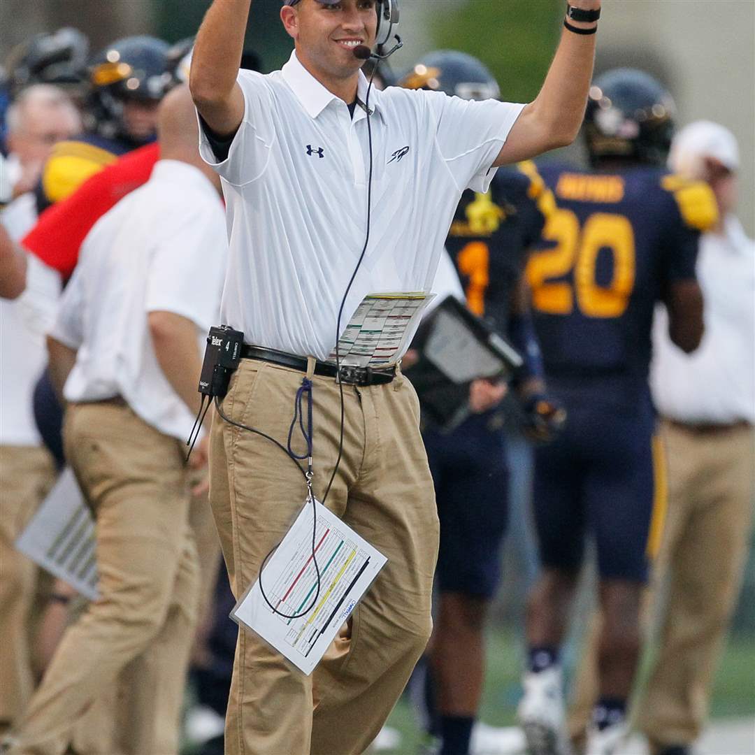 IN PICTURES: Toledo opens the season - The Blade