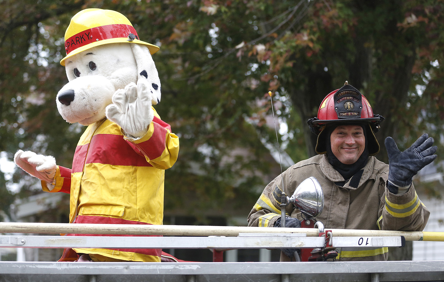 ‘Fireman Freddy’ on parade in W. Toeldo - The Blade