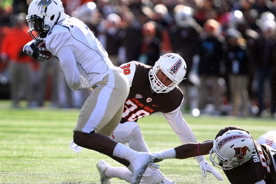 IN PICTURES: BGSU thumps Akron - The Blade