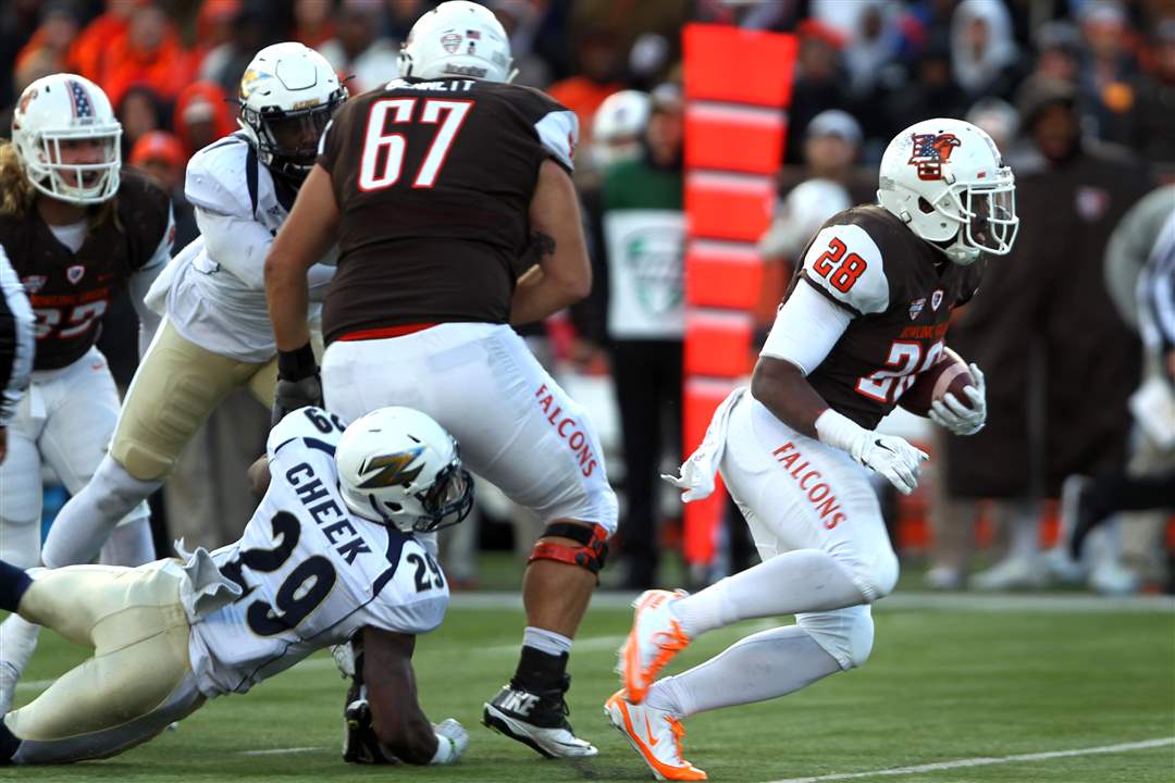 IN PICTURES: BGSU thumps Akron - The Blade