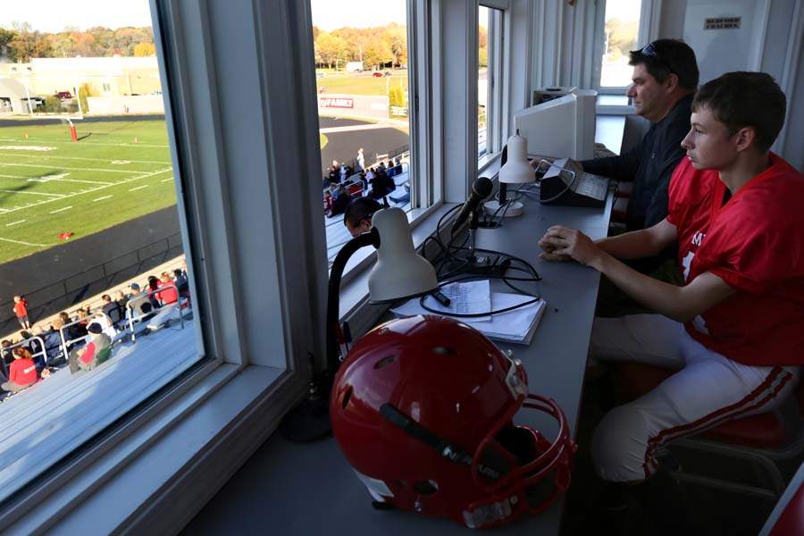 Bedford student with Asperger’s gets touchdown - The Blade