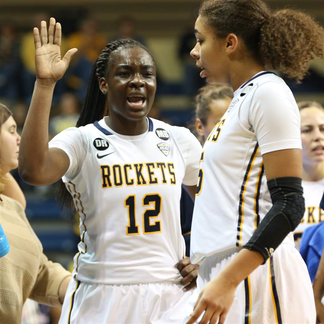 IN PICTURES: UT women's basketball battles Arizona - The Blade